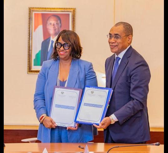 COMMUNIQUE DE PRESSE La Présidente de la Banque Import-Export des États ...